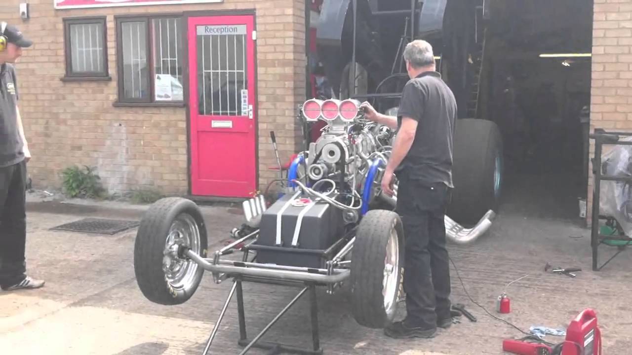First Firing of 540ci Dragster Engine on Methanol ! - YouTube