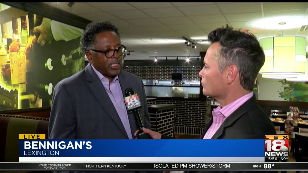 LEX 18 News at Sunrise Bennigan's 1 7/18/2017 - YouTube