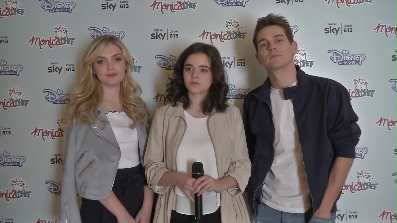 Intervista personaggi Monica Chef da Ginger generation - YouTube