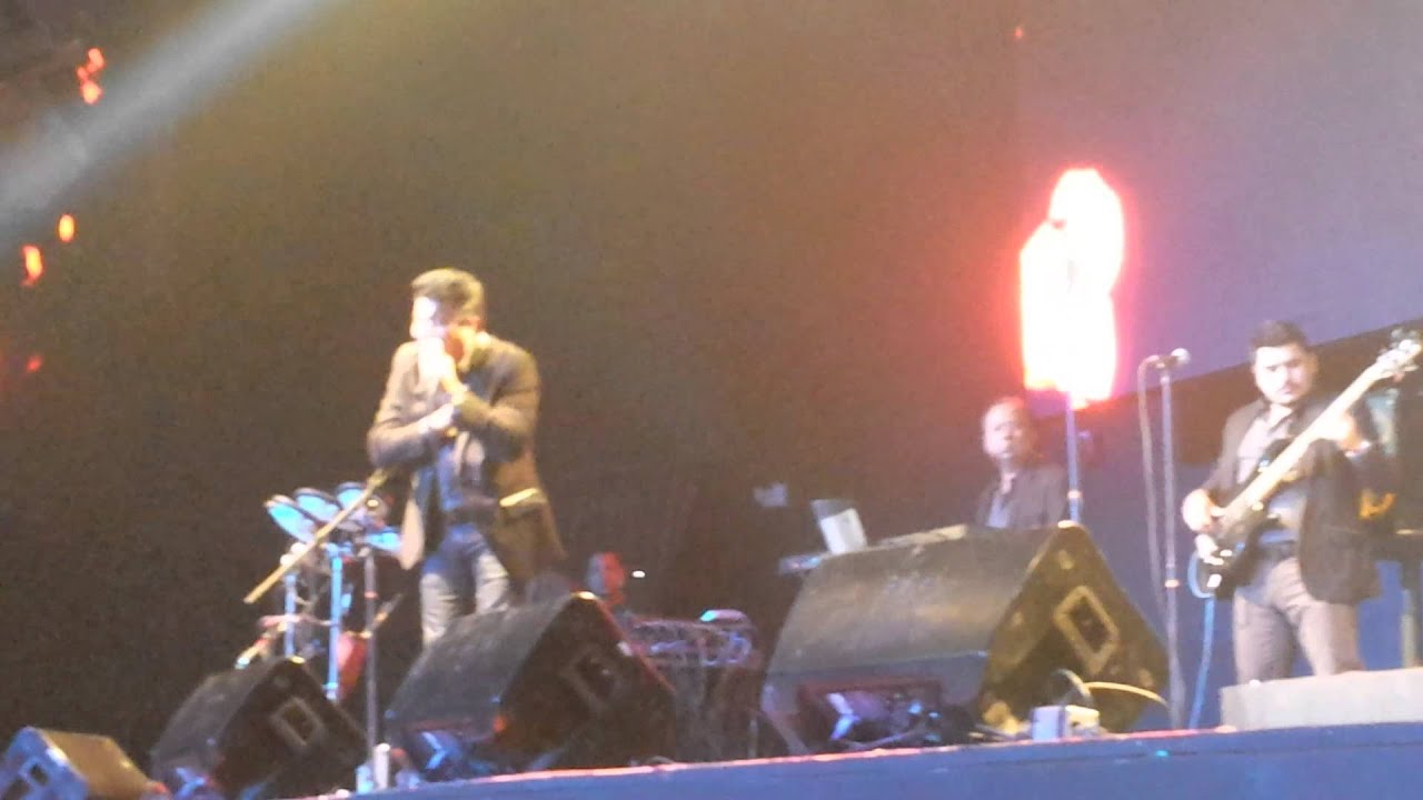 Y no hay Mañana Liberacion en vivo En el Coliseo Austin Tx - YouTube