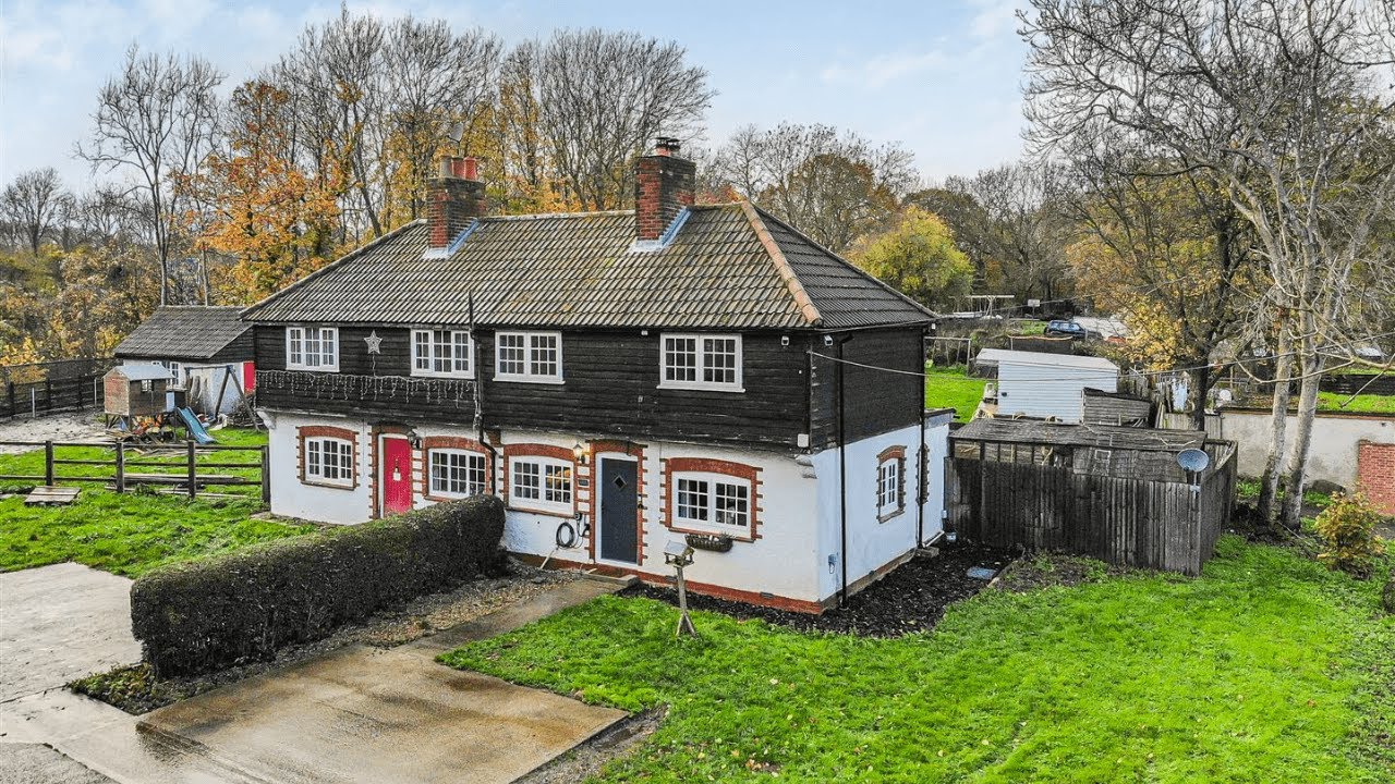 Yaugher Lane, Hartlip, Sittingbourne - YouTube