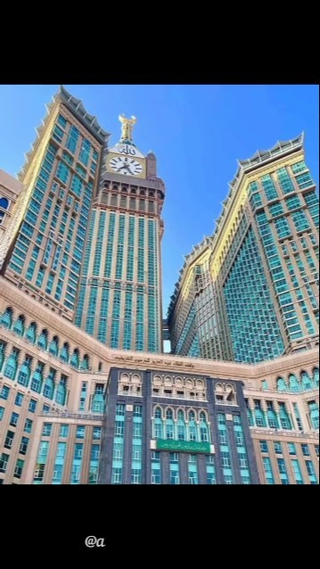 Saudi Arabia's Iconic Clock Tower Landmark saudi arabia,Arabian ...