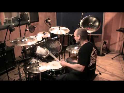 Metal Fusion Drum Solo .- Dani Perez - YouTube