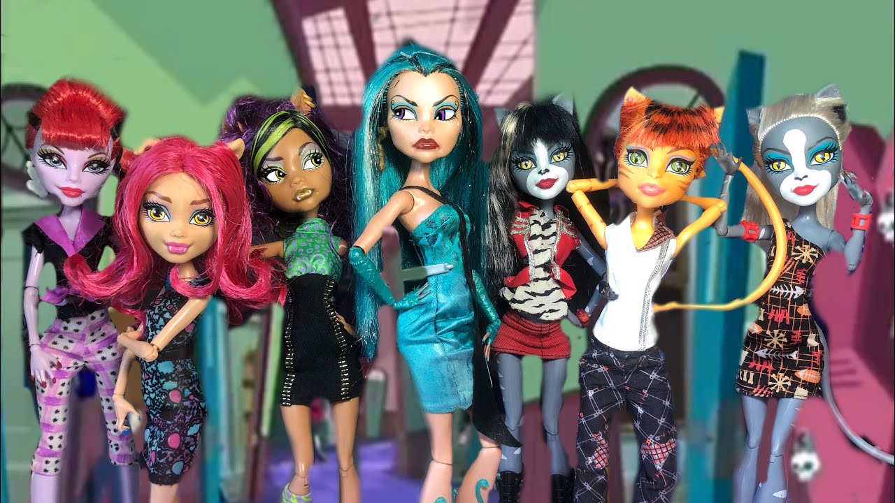 Monster High Vol. 2 Ep. 6: Big Trouble and a Little Sister - YouTube
