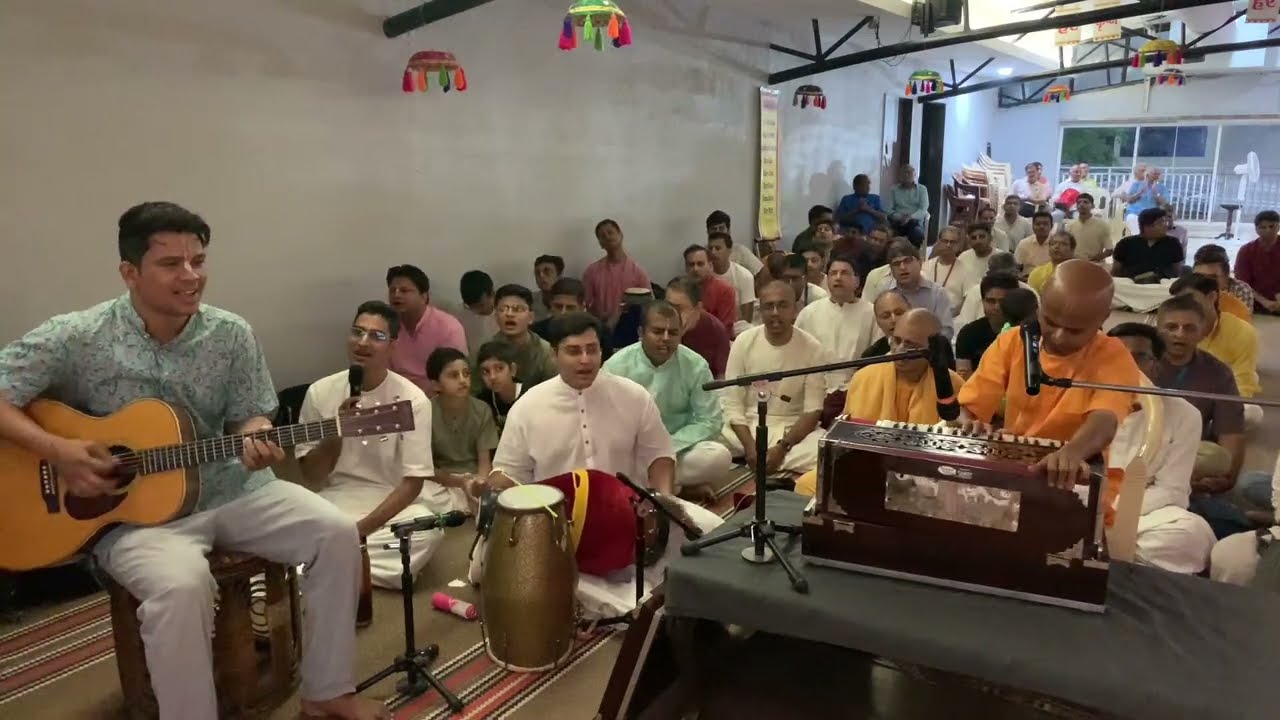 Kirtan Sandhya with HG Jai Sacinandan Pr at ISKCON BCEC, Pune - YouTube