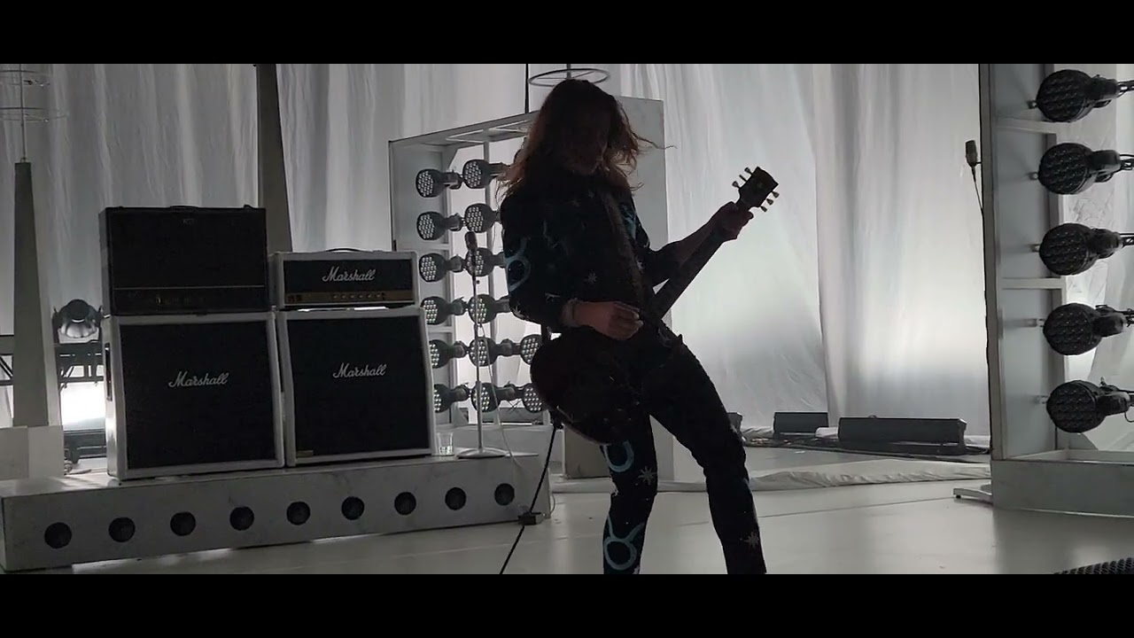 "Tears of Rain" Greta Van Fleet at The Greek Theatre 10/26/2021 - YouTube