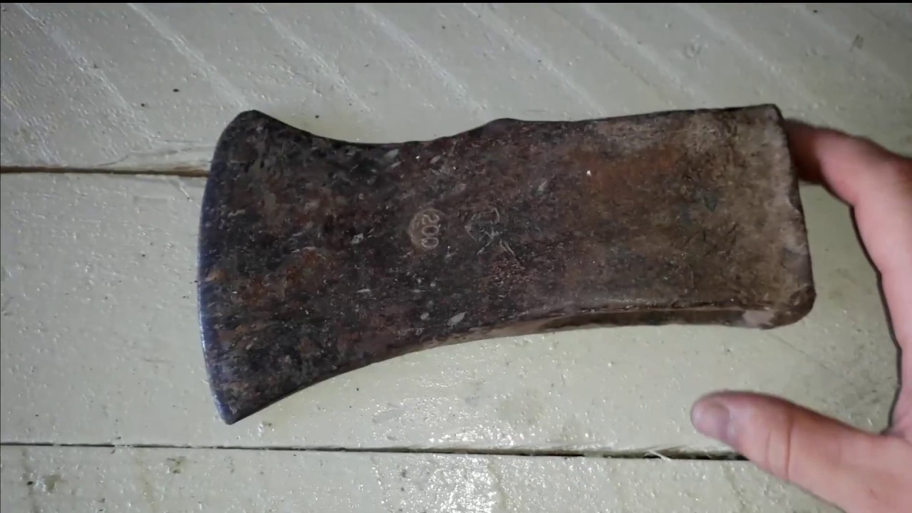 Restoration Old Rusty Axe - YouTube