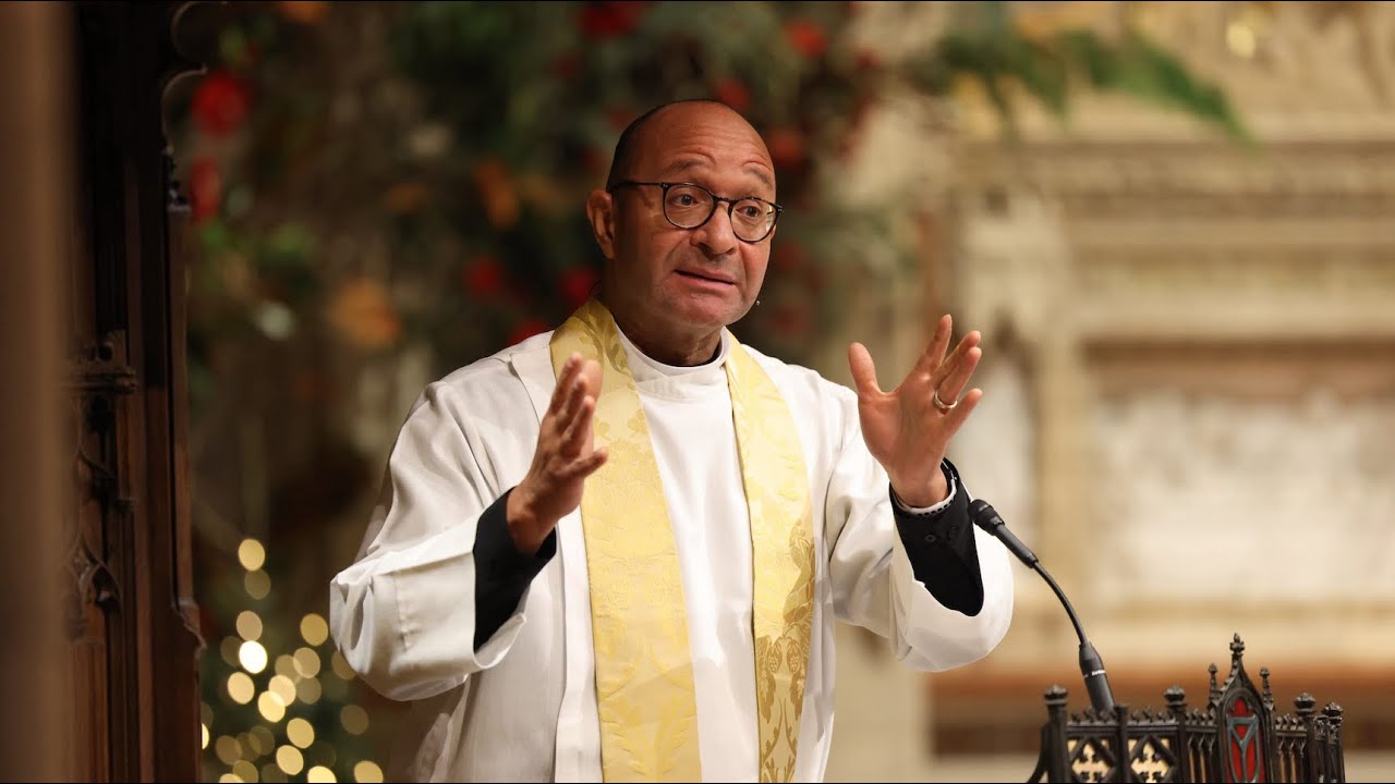“Where God Loves to Be” | The Rev. Phil Jackson | Christmas Eve Sermon ...