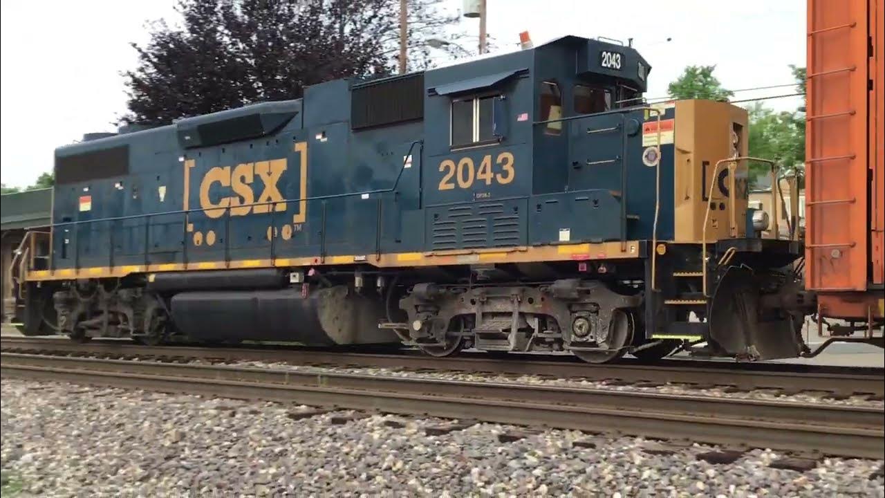 Southbound CSX local plus old depot Glendale, OH 05/14/23 - YouTube