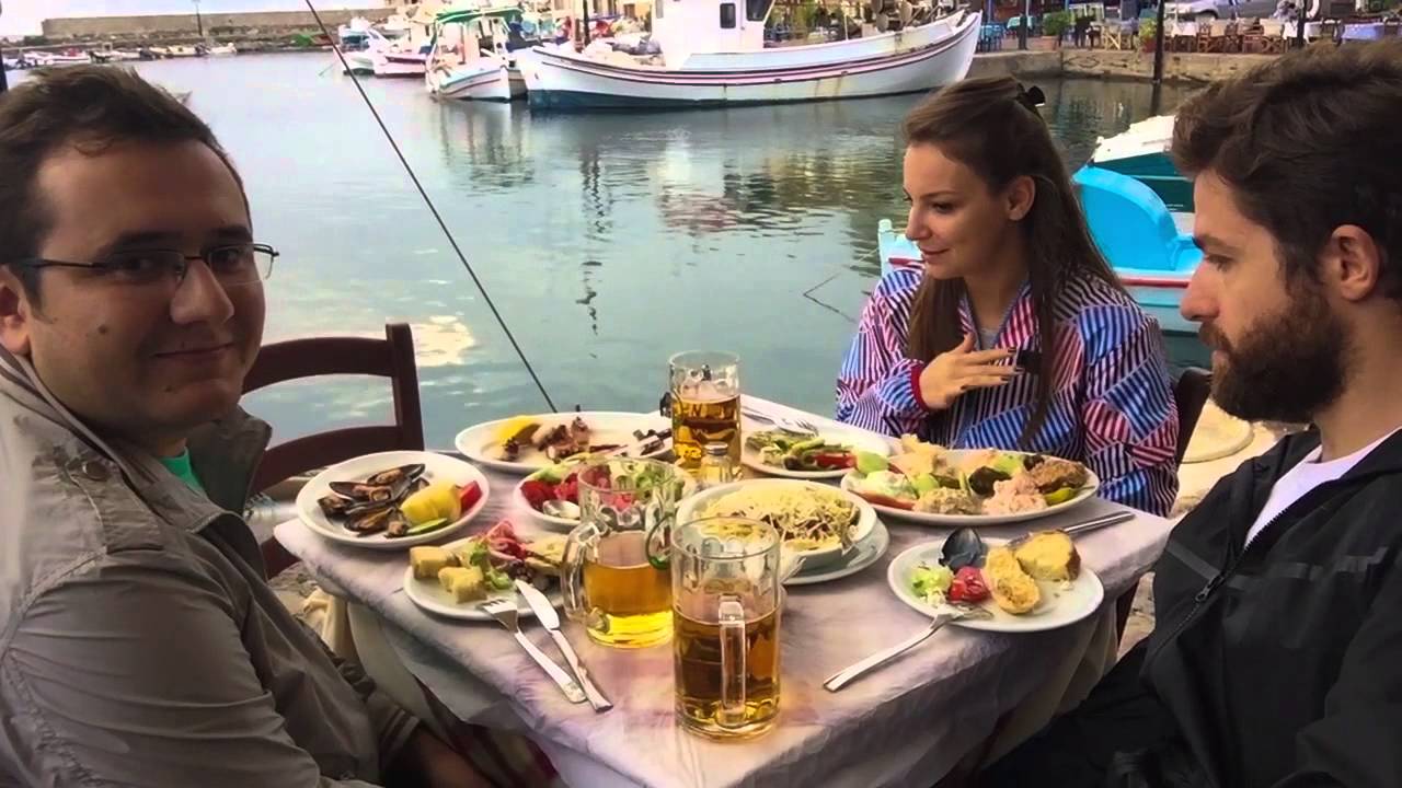 Midilli 4: Molivos'ta Yunan yemekleri - YouTube