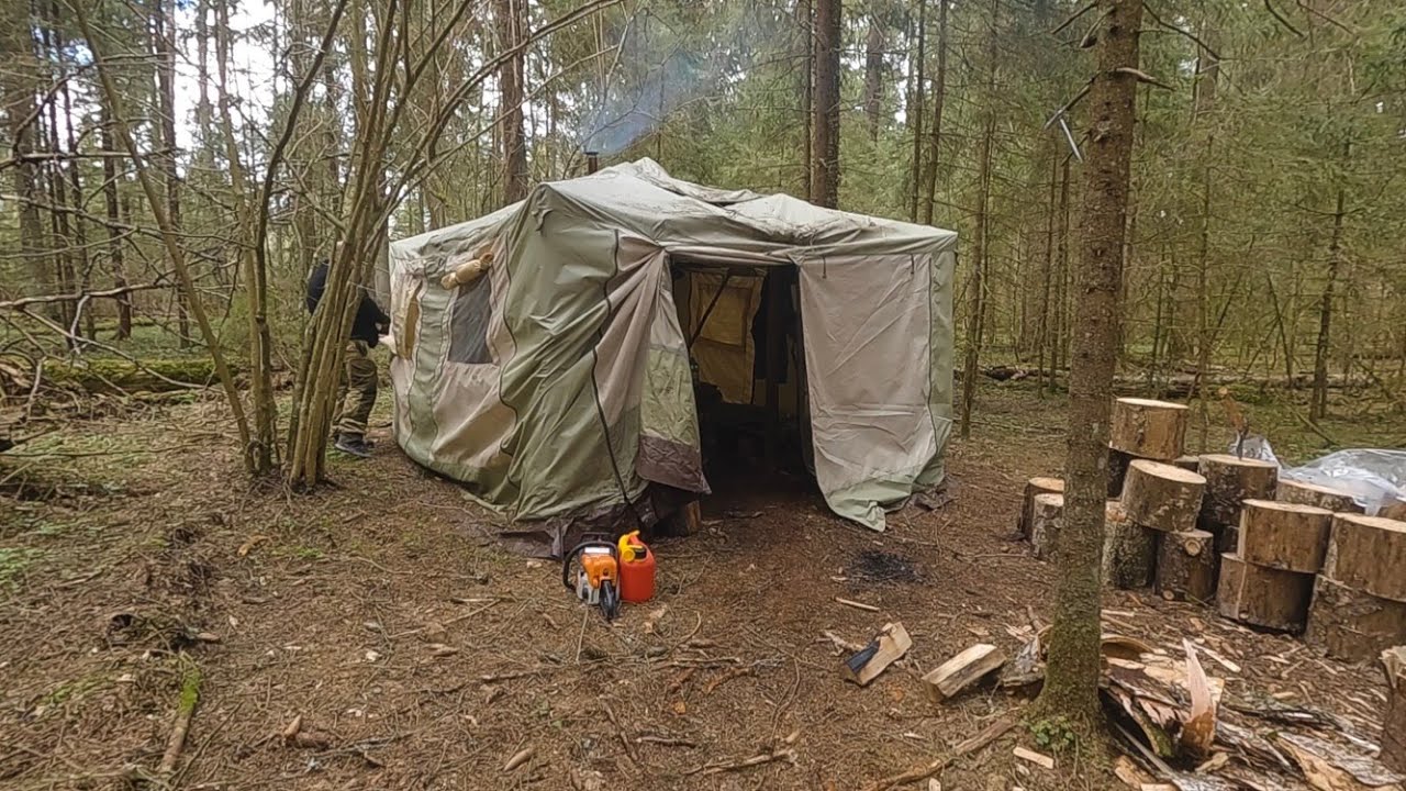 Spring forest. HUT / FOREST / HIKING / SURVIVAL / BUILDING - YouTube