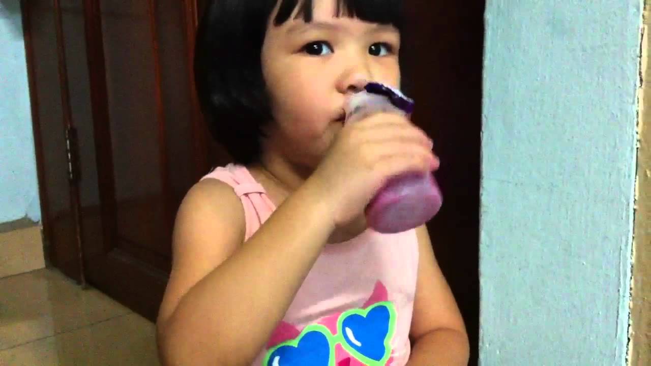 Sam Sam's potty training & Vitagen - YouTube