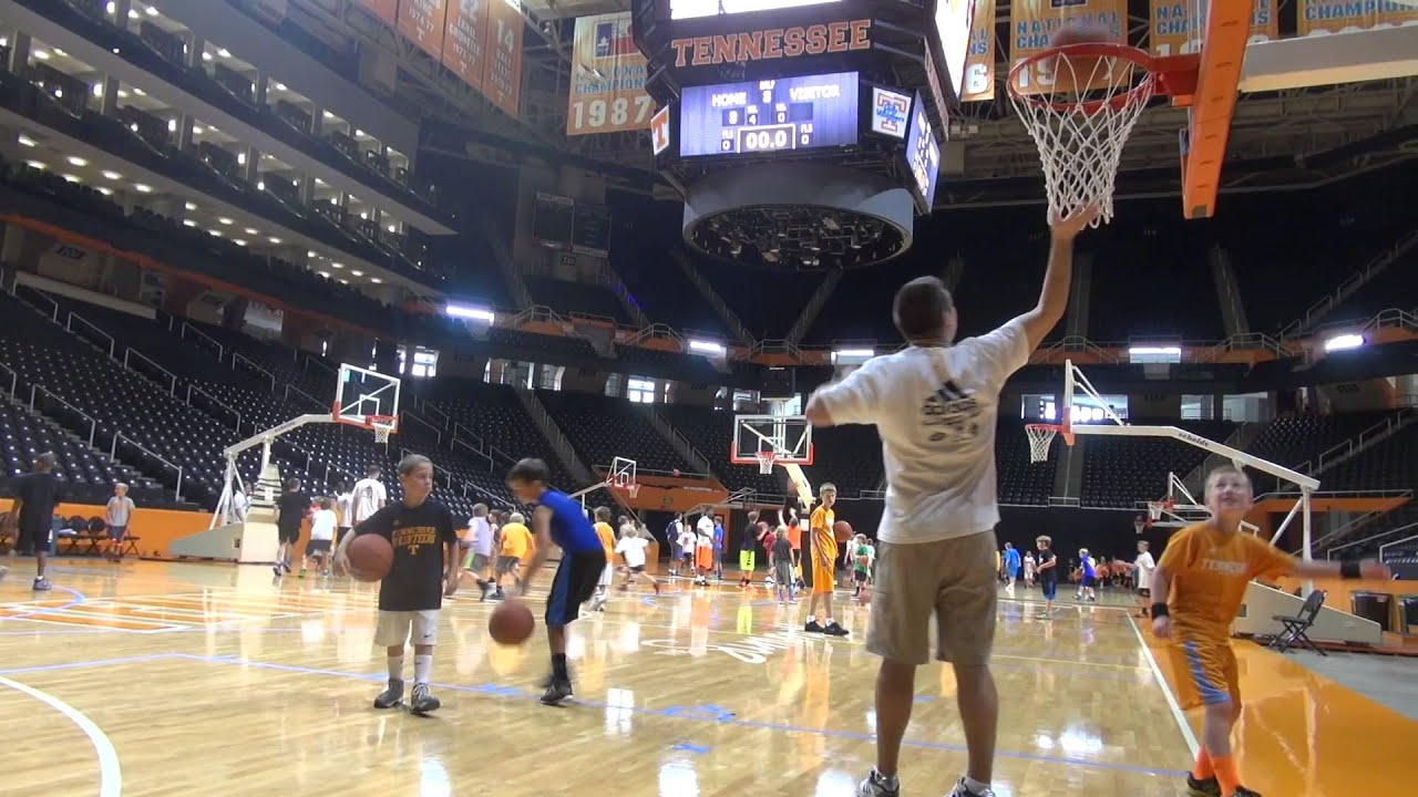 Summer Fun at Donnie Tyndall Basketball Camp - YouTube