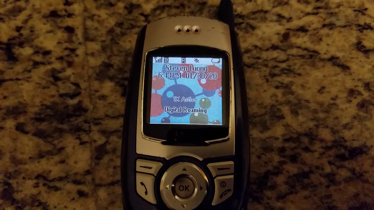 Kyocera SE44 - Battery Low - YouTube