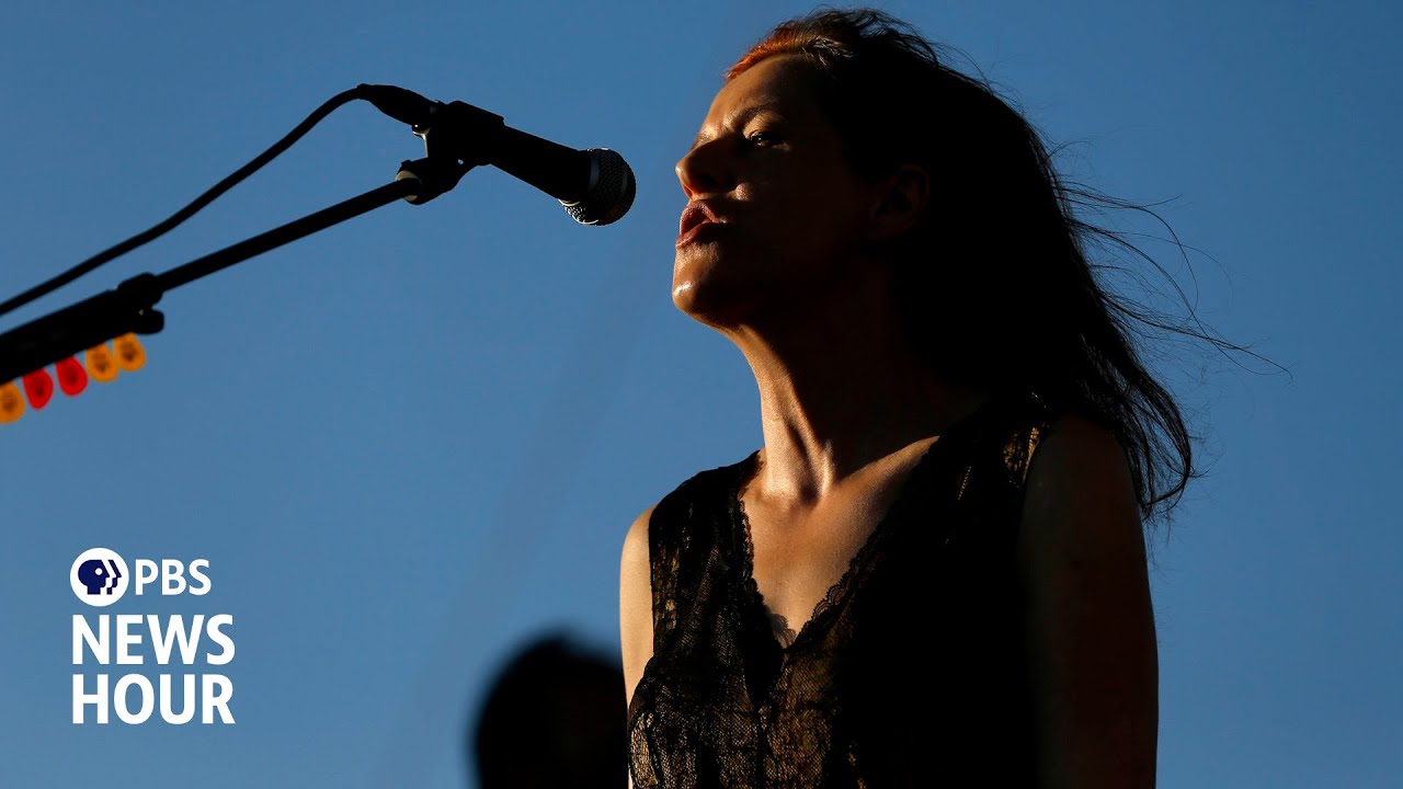 Neko Case reveals difficult journey to stardom in 'The Harder I Fight ...