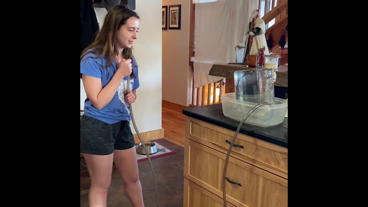 My homemade spirometer - YouTube