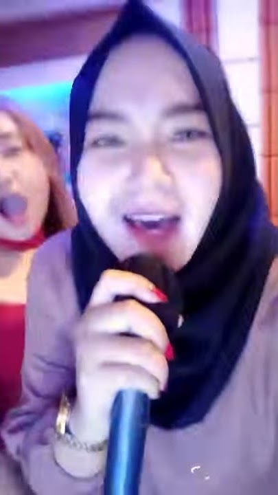 Nyonya balla 2017..qtime - YouTube