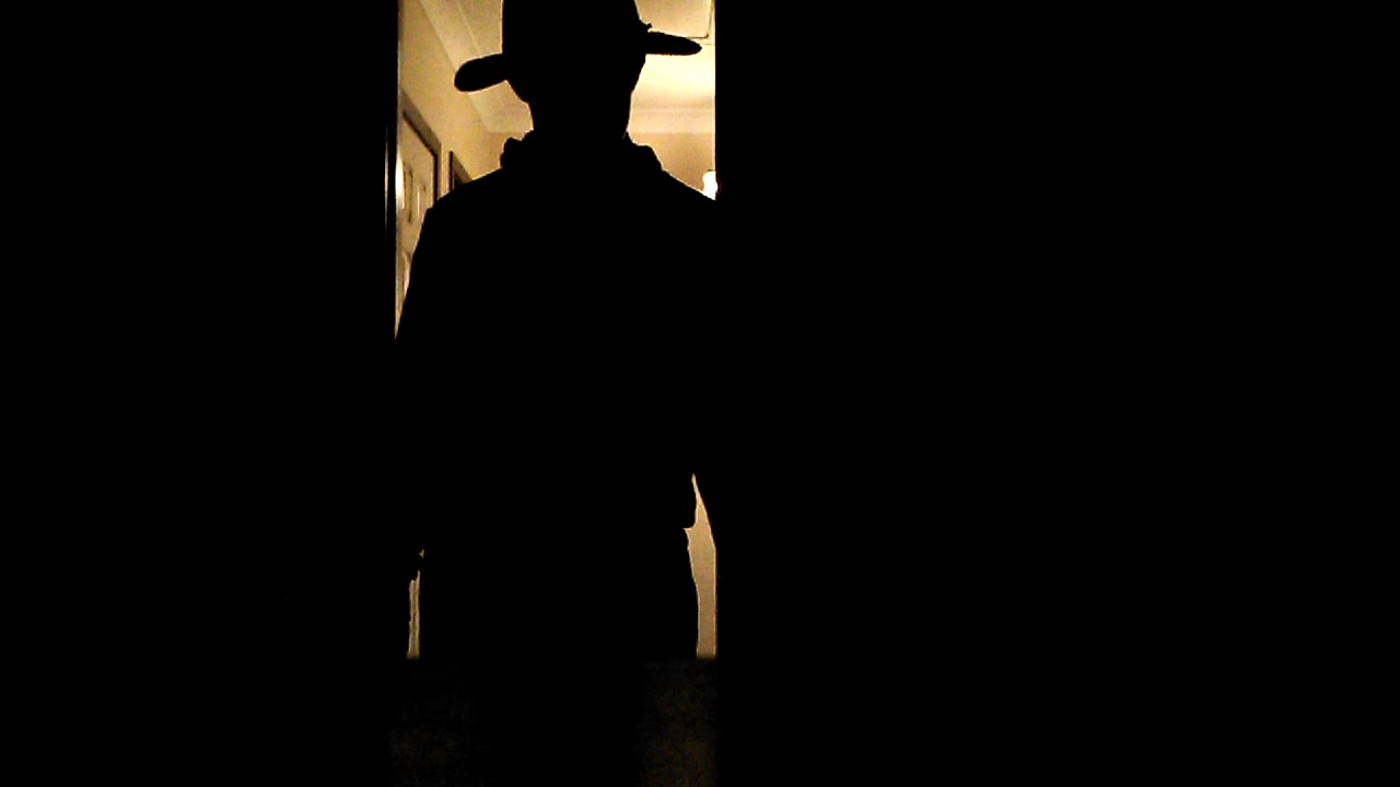 The Hat Man creepypasta cosplay - YouTube