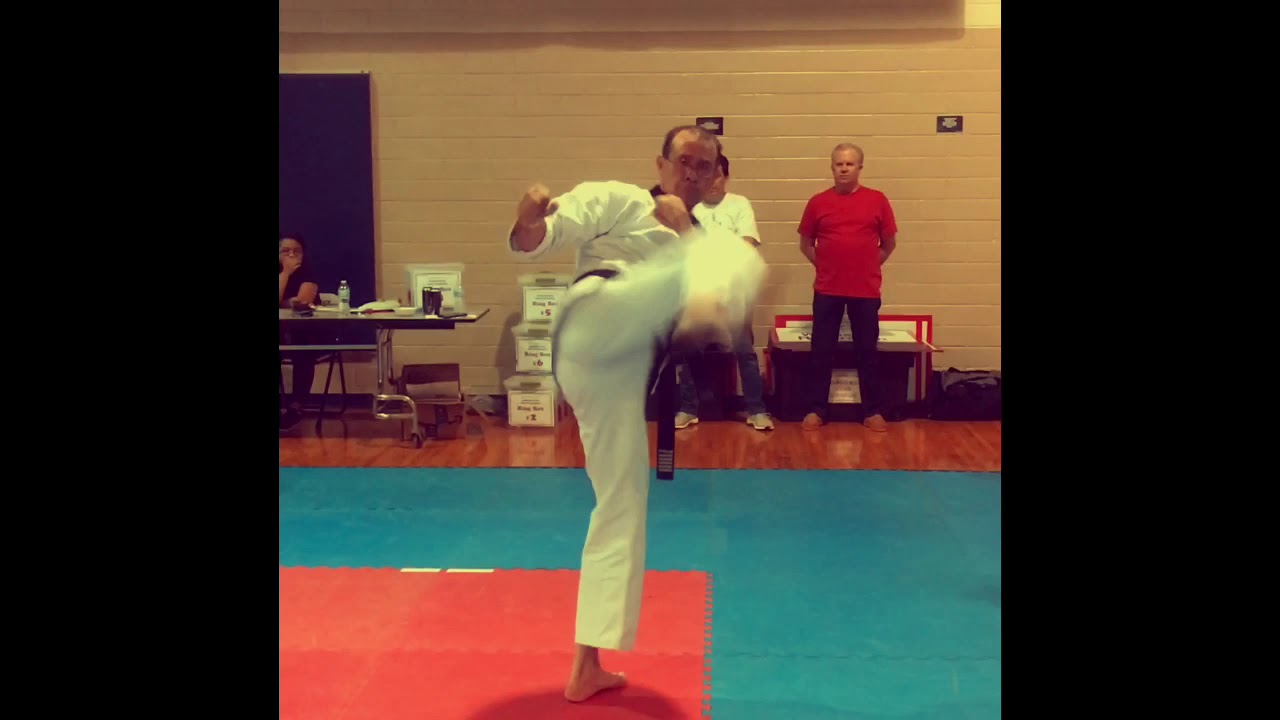 GrandMaster Fred Simon SpindleTop Open 2019 - YouTube