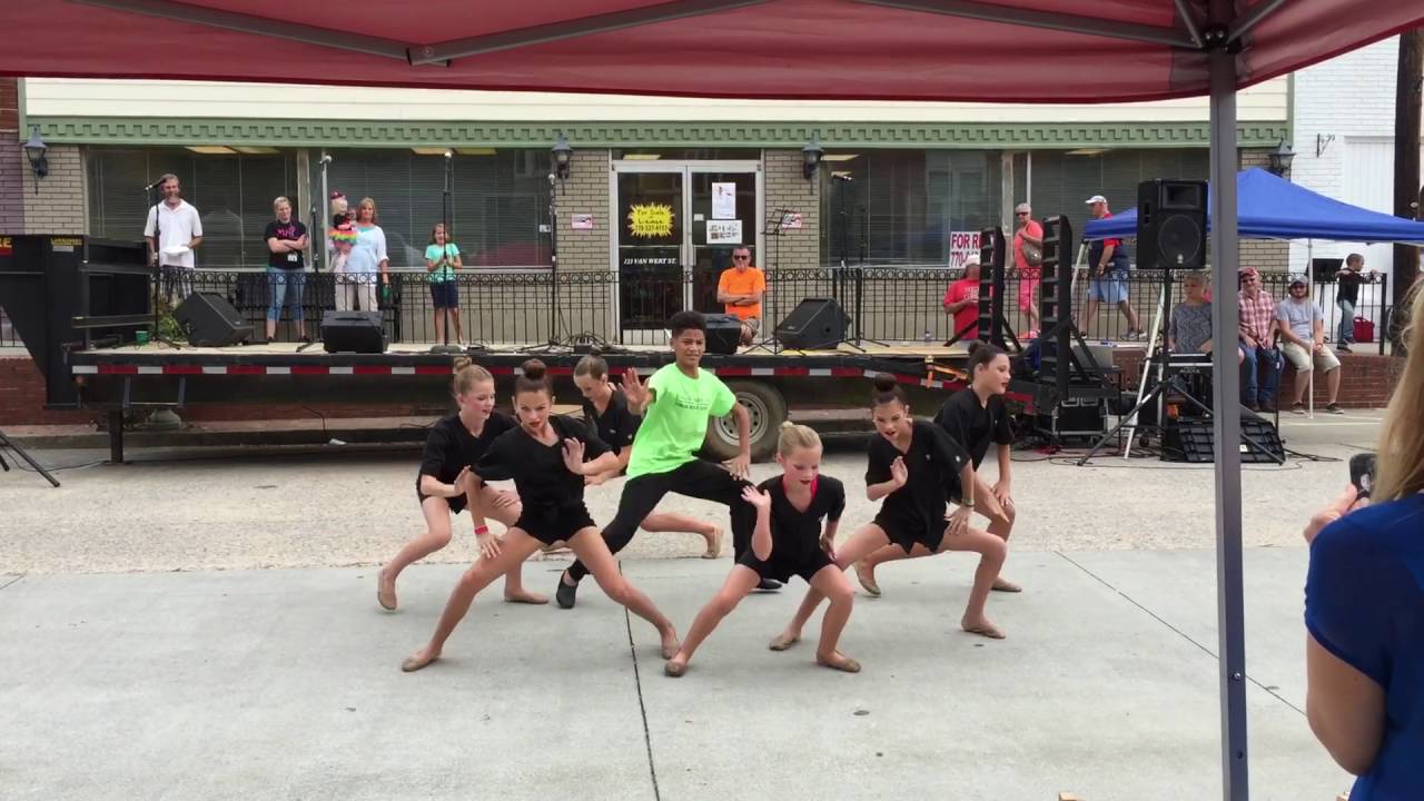 "Lala" dance Parker Dance Company - YouTube