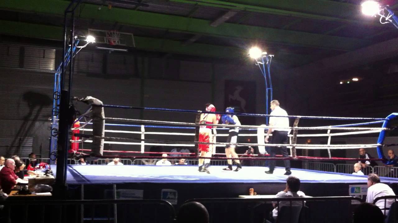 Marion ladies boxing Tour Cenon 8 mars 2014 - YouTube