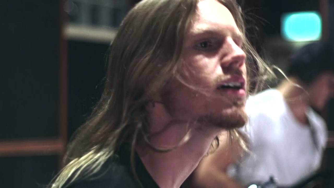 Ash Gale - Sing My Way {Live Recording @ Chapel Lane Studios} - YouTube