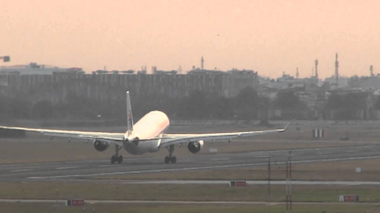 21-03-2015 (2) A340 China / A330s MASkargo & Etihad & 737 Indian - YouTube