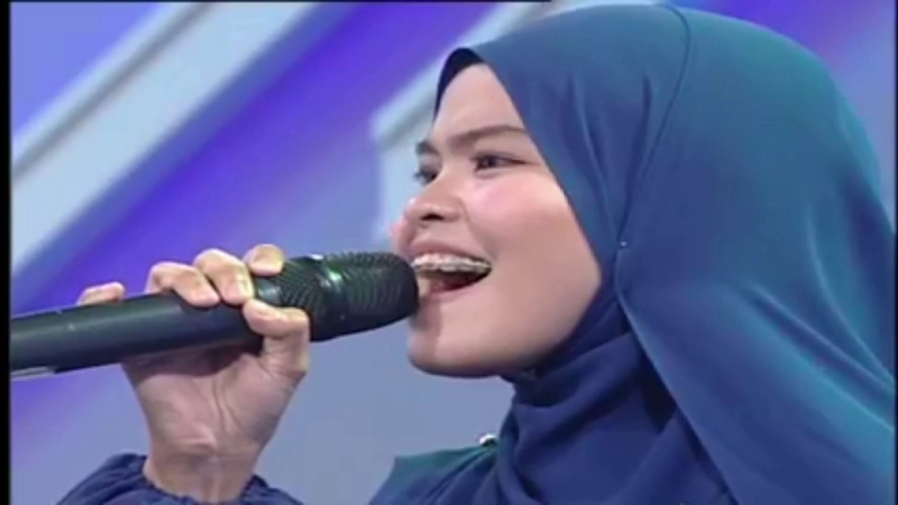 [LIVE] Wani Syaz ft. Wany Hasrita - Sinar Terindah (MHI TV3) - YouTube