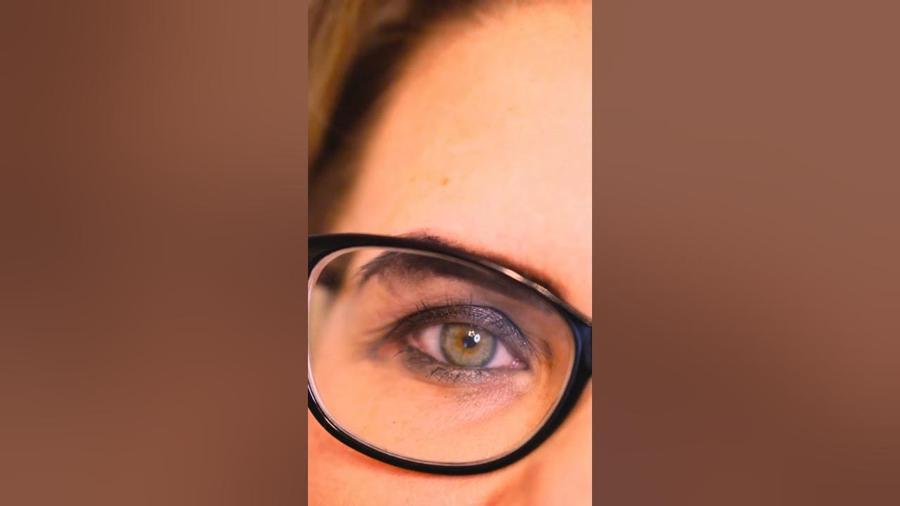 Natural GREEN EYES [4K HDR HLG] - YouTube