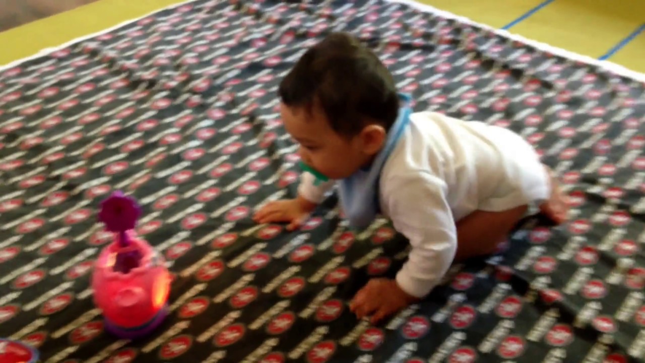 Benny's first day reciprocal crawling - YouTube