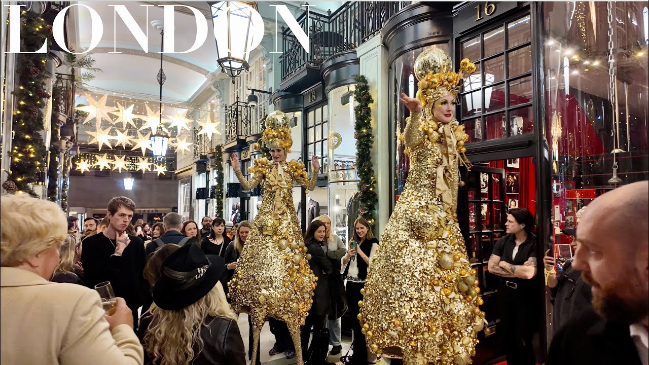 Christmas Lit London 2025 | Dazzling Street Lights and Festive Arcades ...