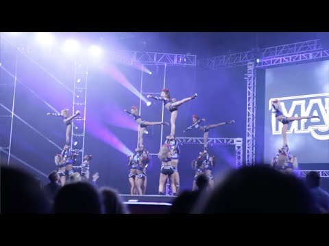 The MAJORS 2018 Cheerleading Competition LIVE - YouTube