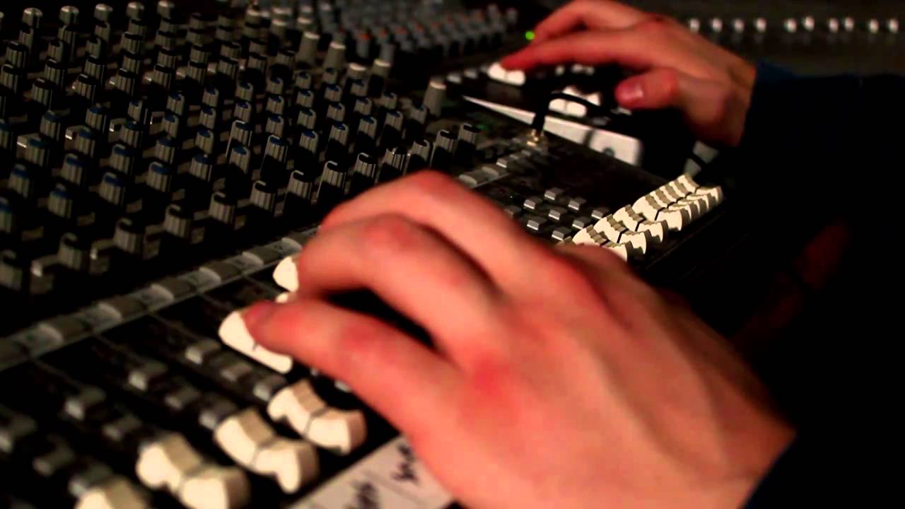 Fender Guitar Commercial - YouTube