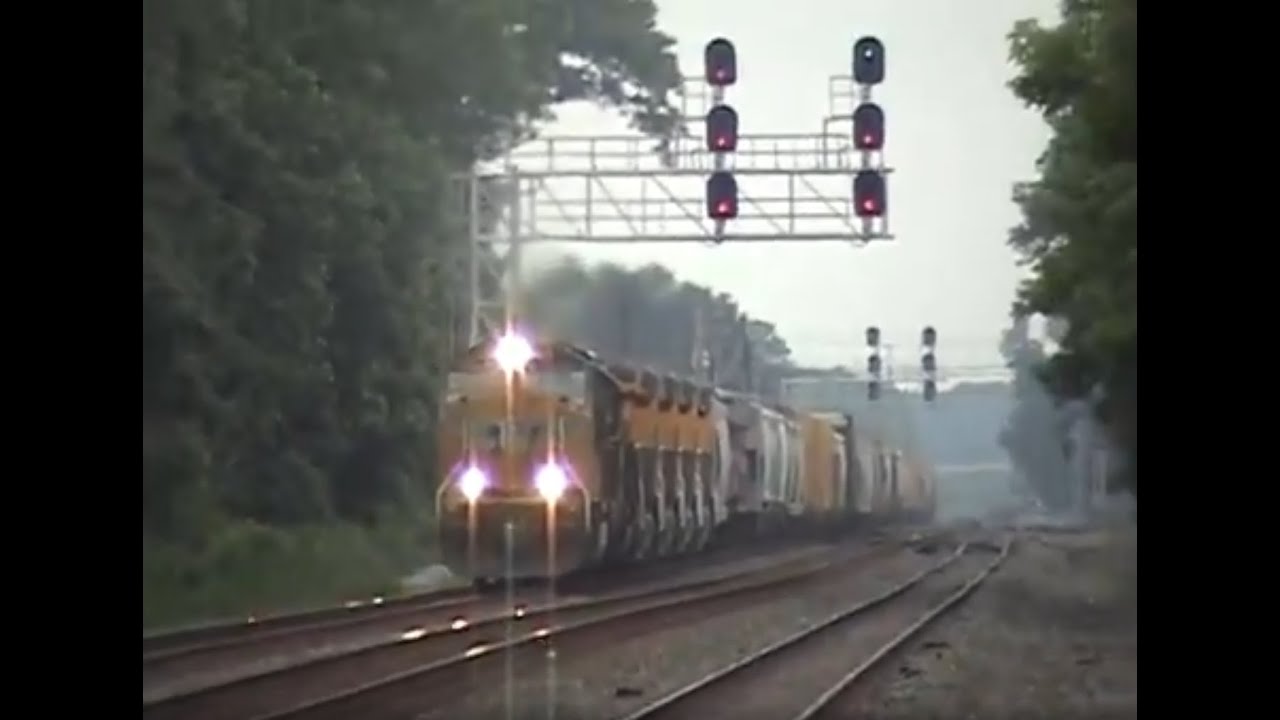 Trains at Porter Junction and Willow Creek Indiana. July 7, 2011 - YouTube