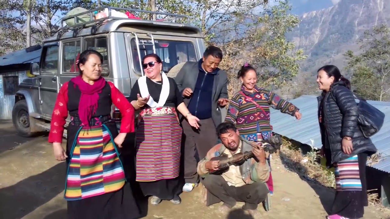 Doma Hyolmo (Kanglang ra kunglung) - YouTube