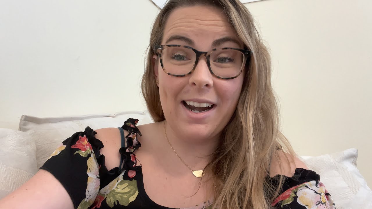 Victoria Taylor Music | Subscriber Update! - YouTube