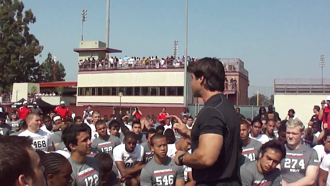 4-25-10 Chris Gizzi speech at the USC Nike Football Camp - YouTube