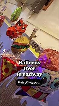 FOIL Balloons Over Broadway Thanksgiving Craft - YouTube