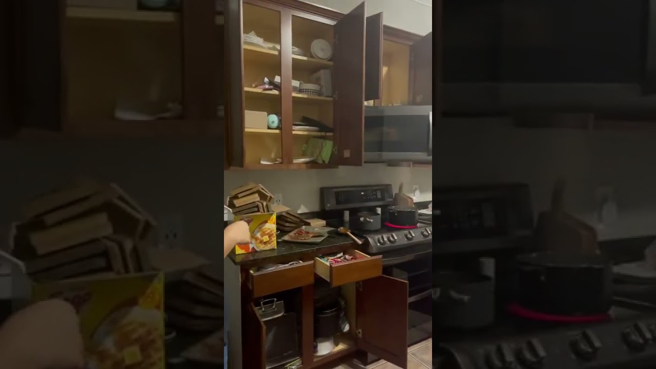 Kitchen Prank - YouTube