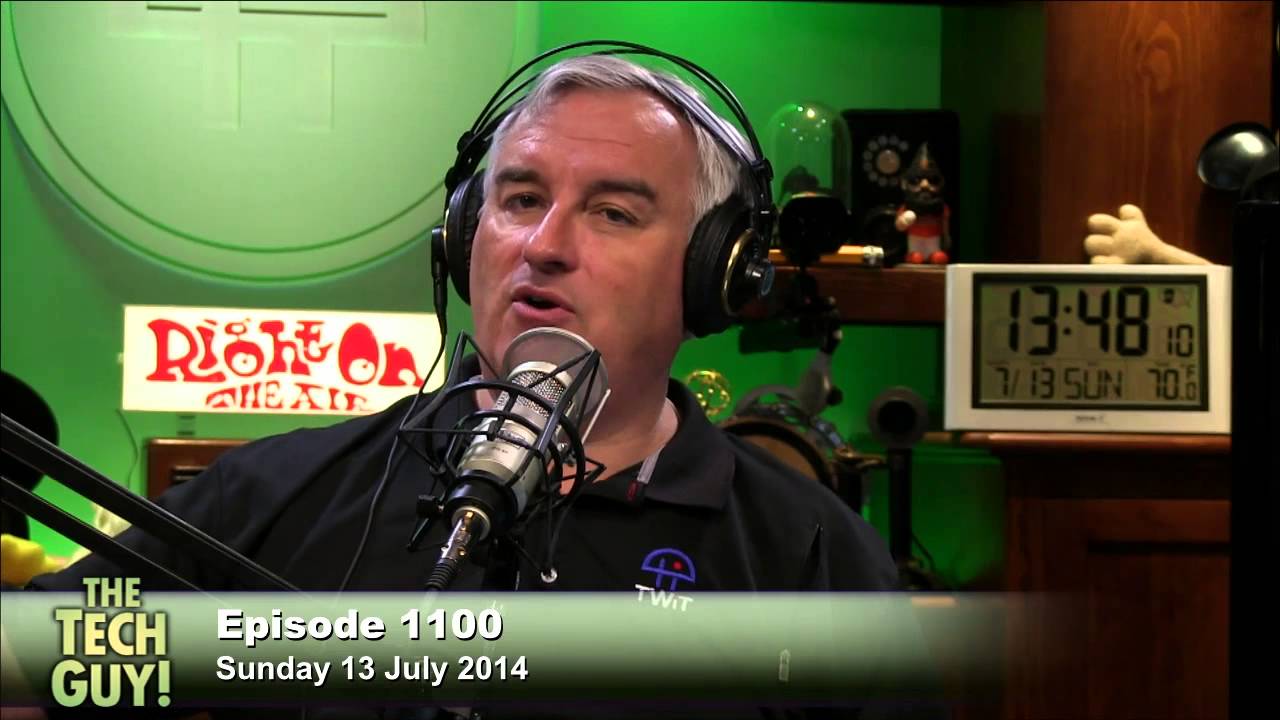 Flying a Drone Could Land You a Fine: The Tech Guy 1100 - YouTube