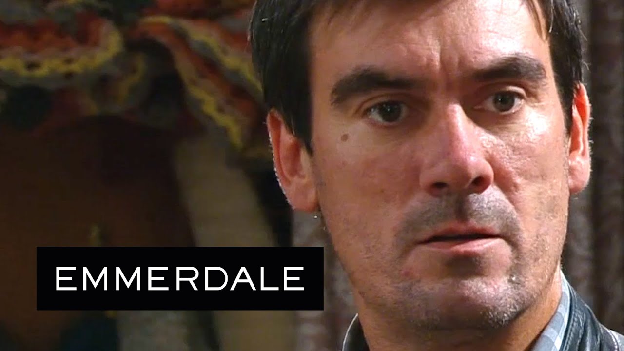 Emmerdale - Kyle Calls Cain Daddy - YouTube