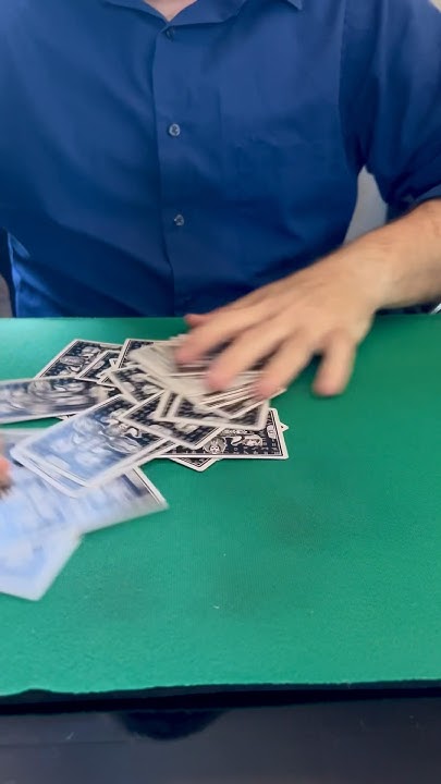 How I Do Card Shuffling Tricks #shorts - YouTube