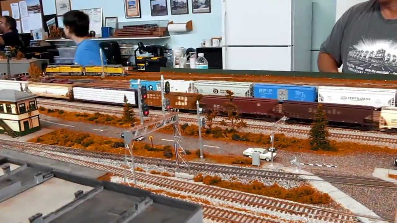 1st time run of my NYC IRT Subway R-17 Train - YouTube