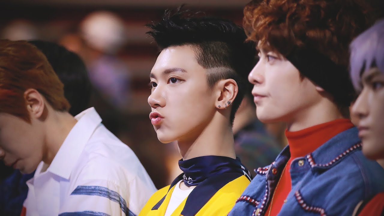 TEN FOCUS #08 [160409 음악풍운방 Chinese awards 대기석] - YouTube