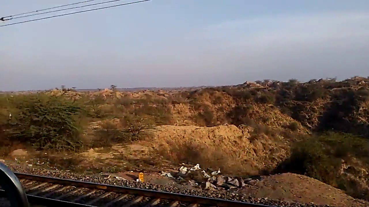 CHAMBAL RIVER and BIHAD FROM TRAIN - YouTube