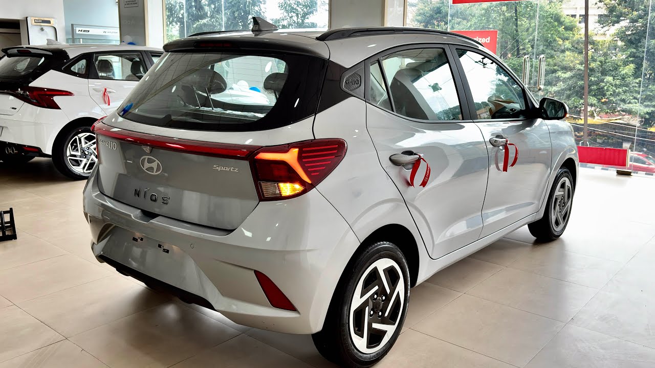 New Hyundai Grand i10 Nios SportZ 2025 On Road Price Grand i10 Nios Top ...