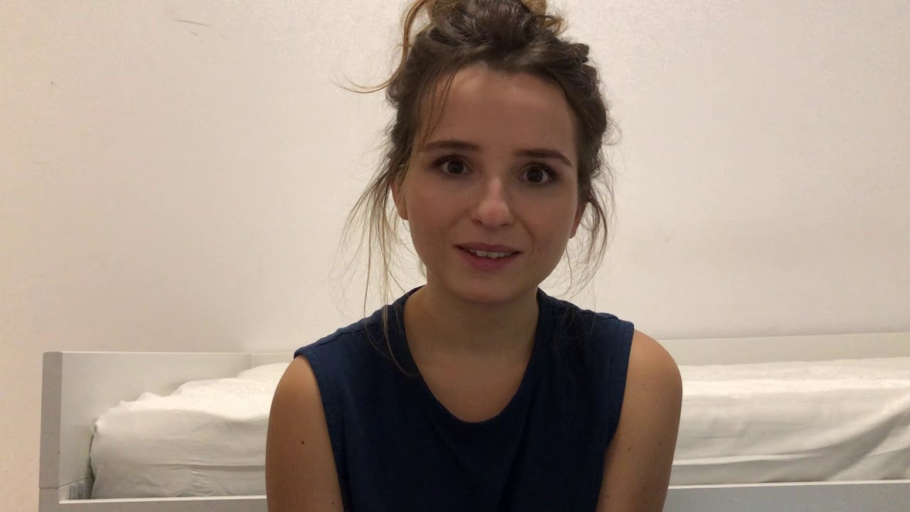 Agata Pisiewicz, scenka nauczyciel - YouTube