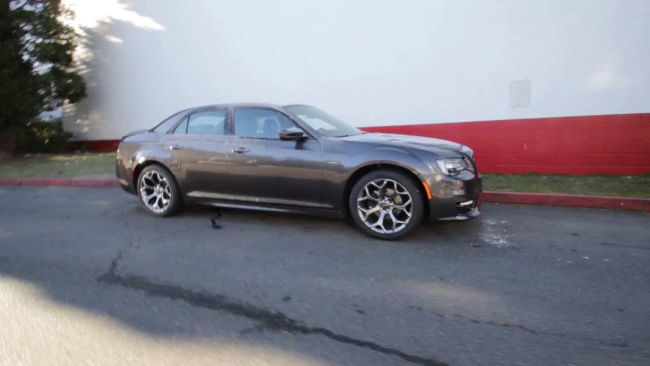 2017 Chrysler 300 S | Granite Crystal Metallic Clear Coat | HH544930 ...