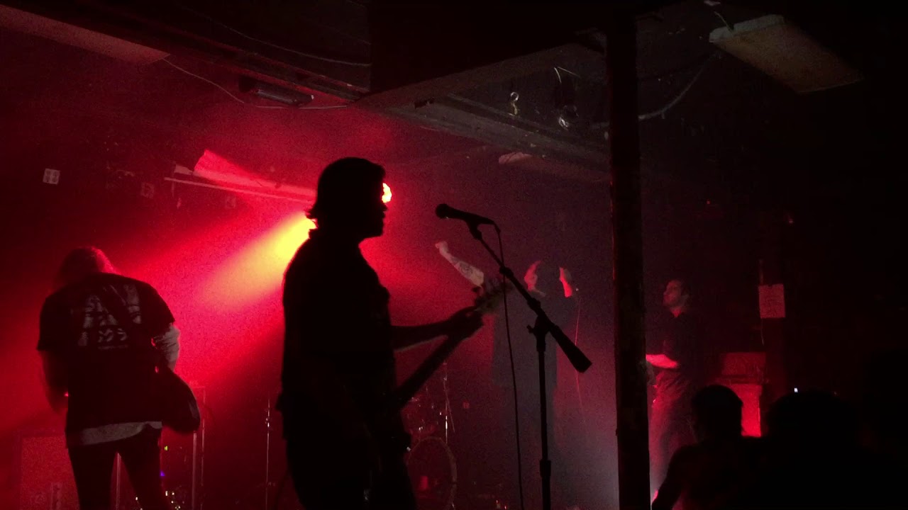 AVOID song "Hate Me" Live - YouTube