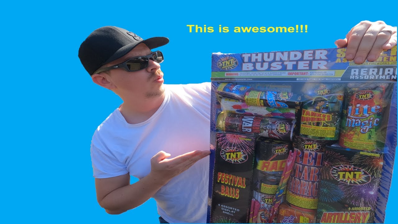 TNT Fireworks Thunder Buster Assortment Unboxing in 4K!!!! - YouTube